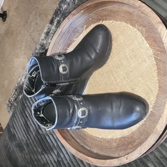 Sbicca | Shoes | Vintage Sbicca Western Wedge Bootie | Poshmark